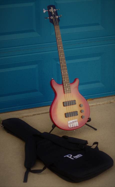 Hamer Slammer SB4 short scale bass - For Sale - Wanted to Buy - PIF ...