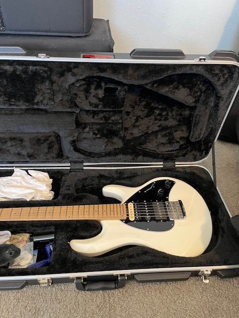 SOLD 2010 EBMM Silhouette USA HSH - For Sale - Wanted to Buy - PIF ...